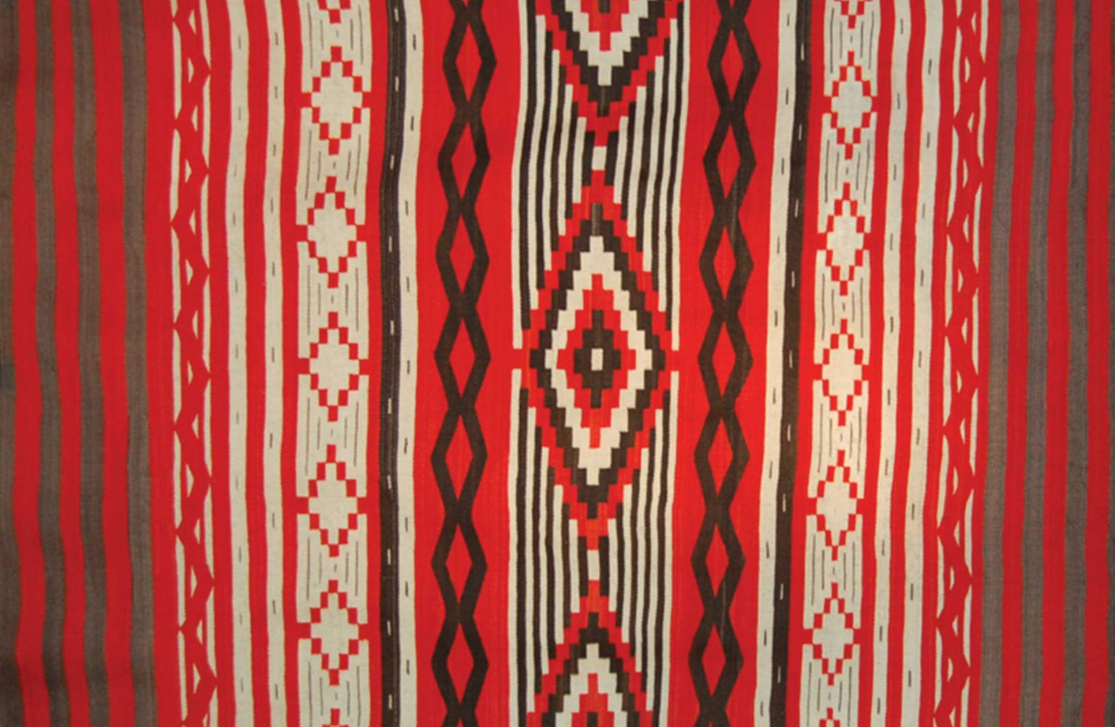 Weaving a Story (Issue 26)